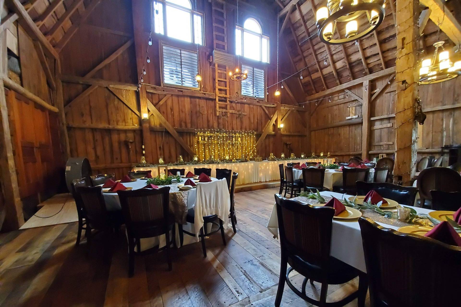 Simply Country Barn - Reviews, Photos & Deals 2026 - Appleton, WI ...