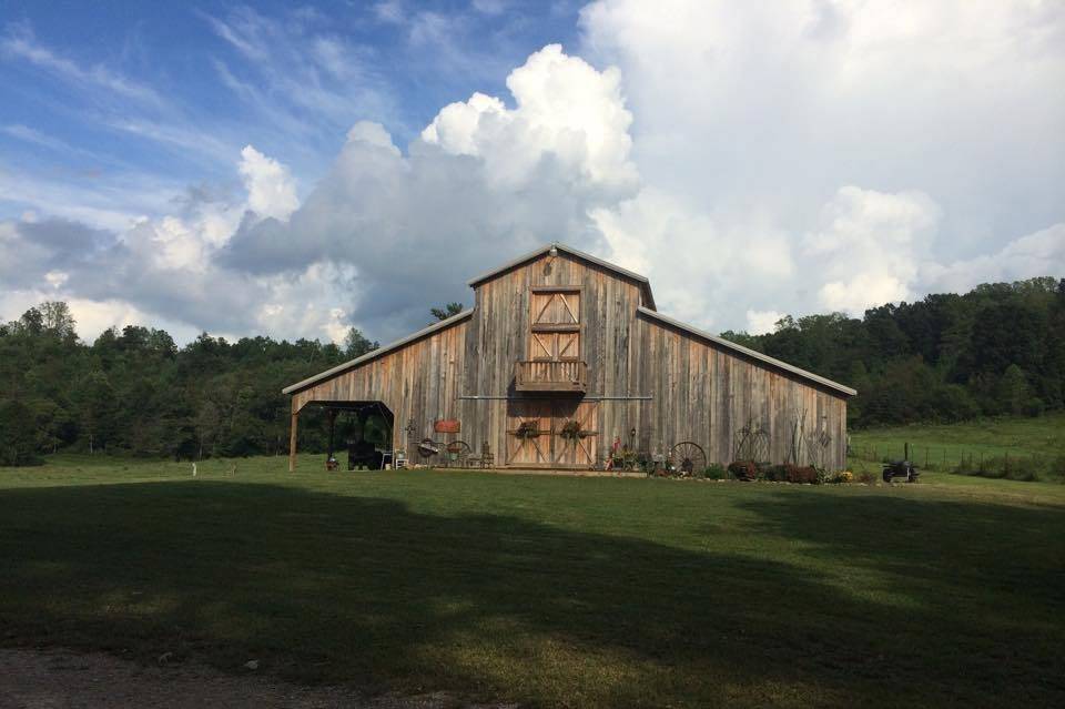 Queen's Chestnut Grove Farm - Reviews, Photos & Deals 2026 - Tunnel ...
