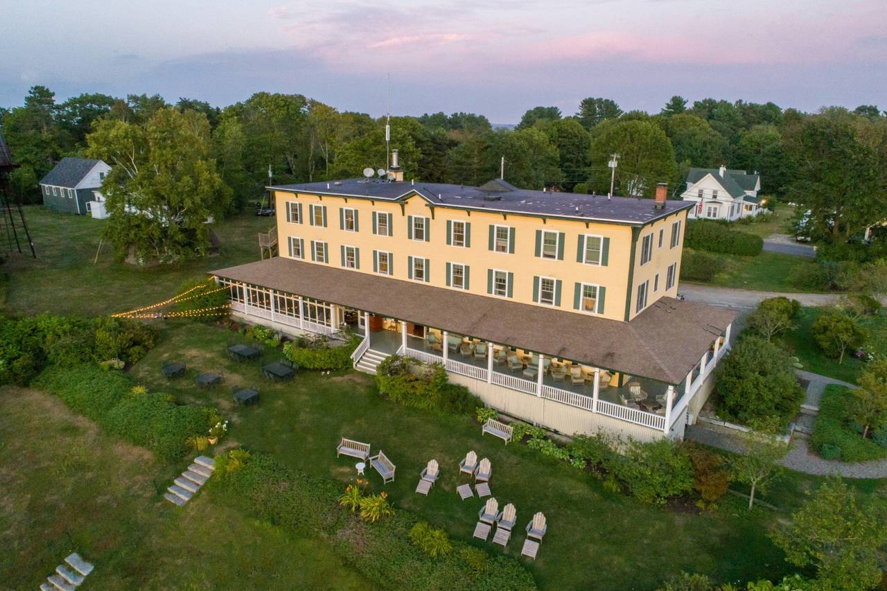 Chebeague Island Inn - Reviews, Photos & Deals 2026 - Chebeague Island ...