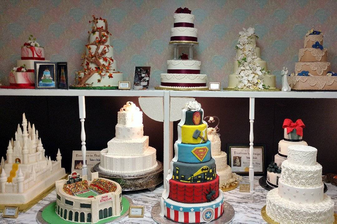 Reeves Cake Shop - Wedding Cake - Akron, OH - WeddingWire