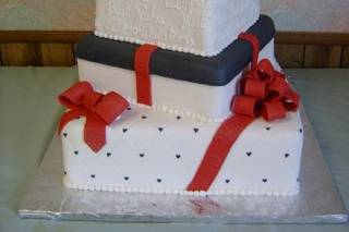 Reeves Cake Shop - Reviews, Photos & Deals 2026 - Akron, OH - WeddingWire