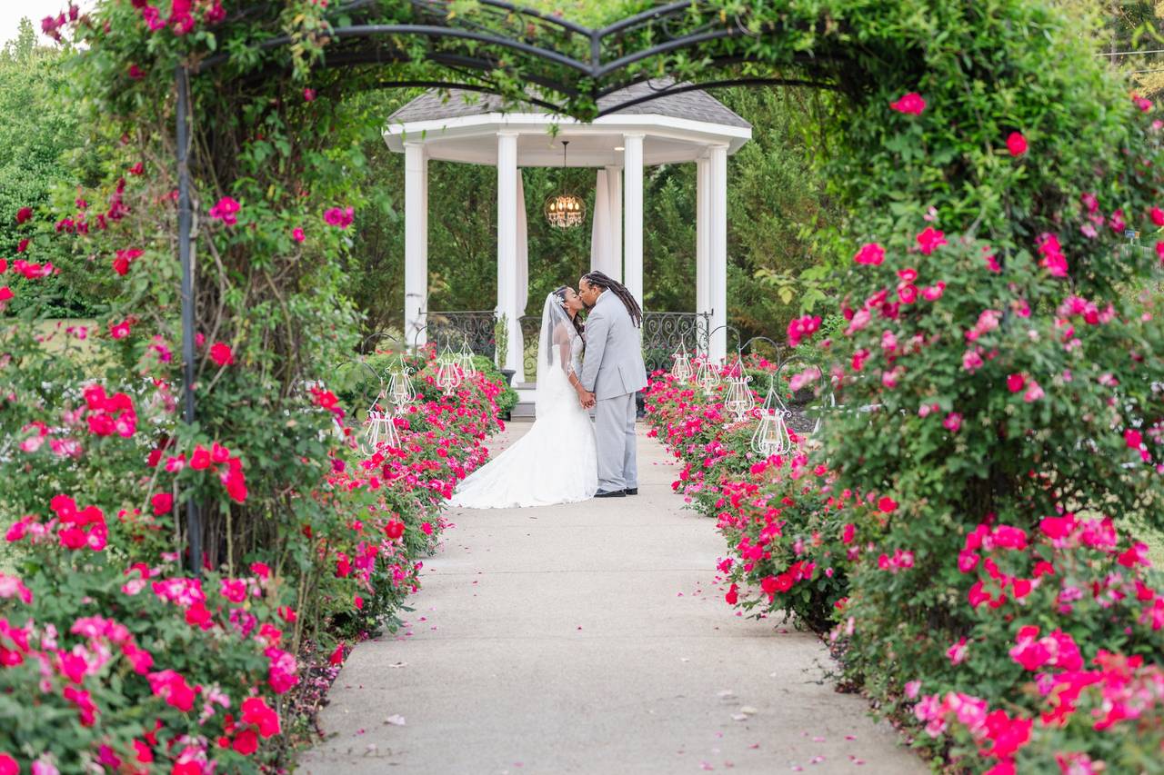 Rose Hall Event Center Reviews - Dallas, GA - 65 Reviews