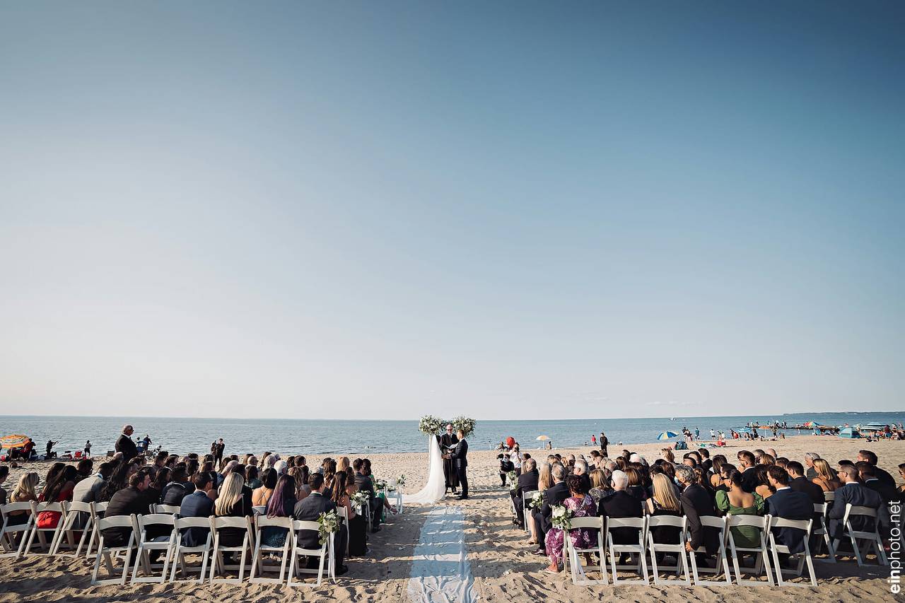 Pavilion at Sunken Meadow - Reviews, Photos & Deals 2026 - Kings Park ...