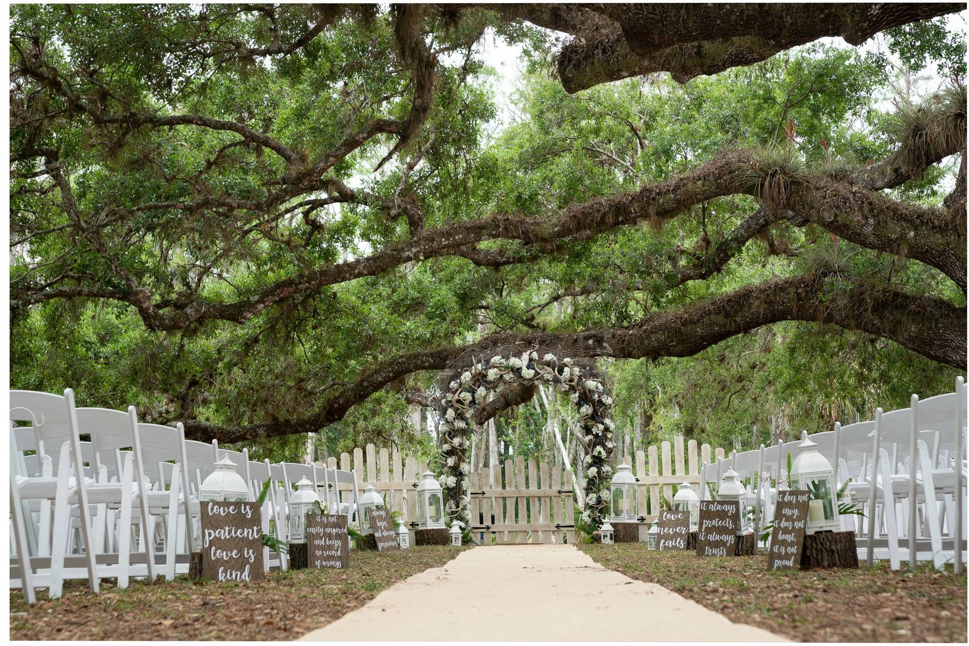 Arching Oaks Ranch - Reviews, Photos & Deals 2026 - Labelle, FL ...