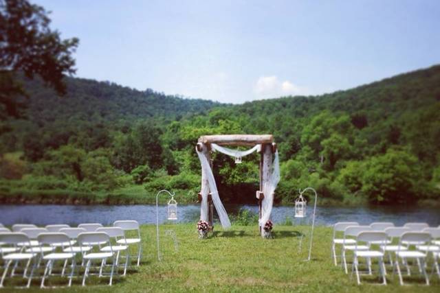 West Branch Angler Resort - Reviews, Photos & Deals 2026 - Hancock, NY ...