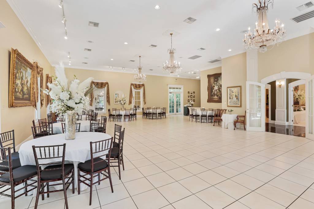 Lake House Reception Center - Venue - Baton Rouge, LA - WeddingWire