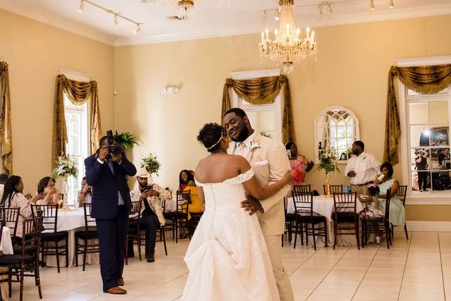 Lake House Reception Center - Venue - Baton Rouge, LA - WeddingWire