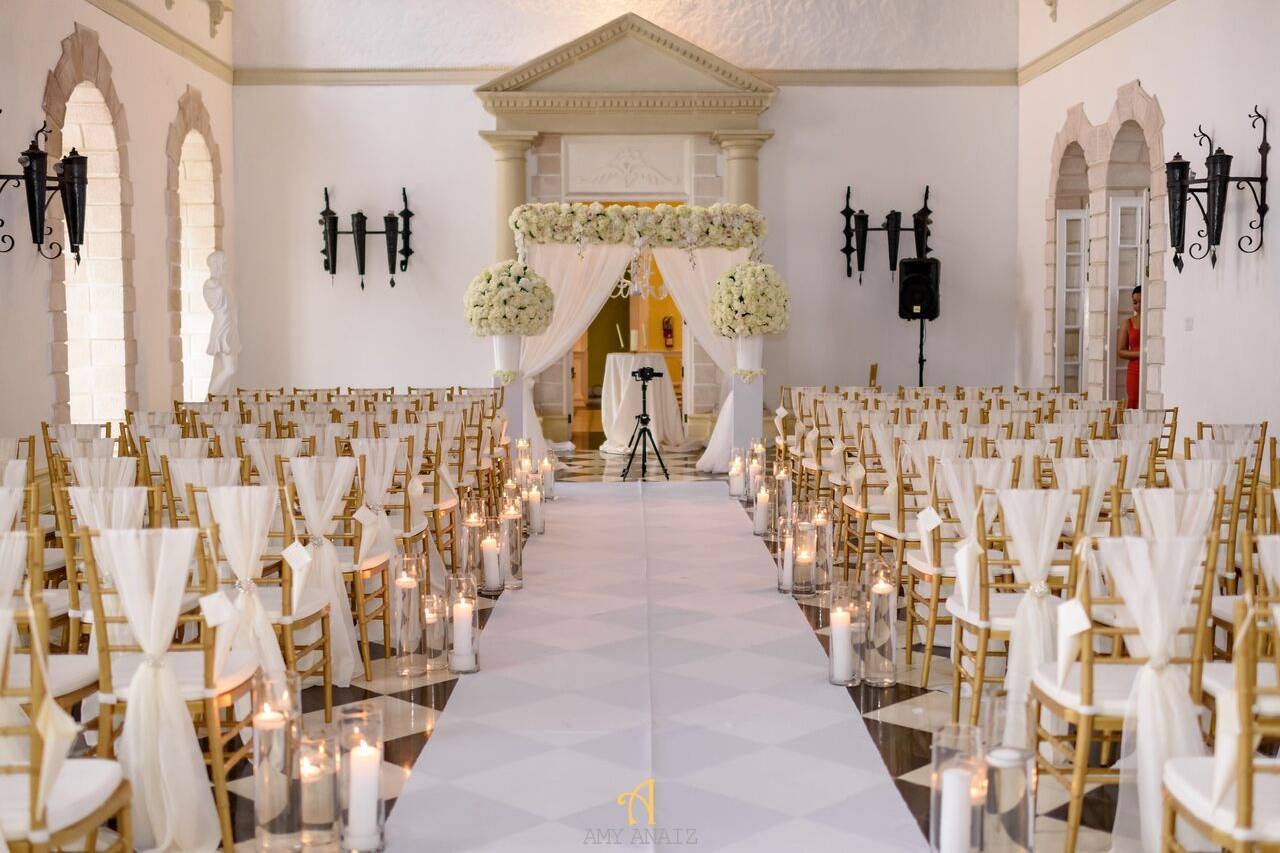 Tai Flora - Wedding Florists - James Hill, JM - WeddingWire