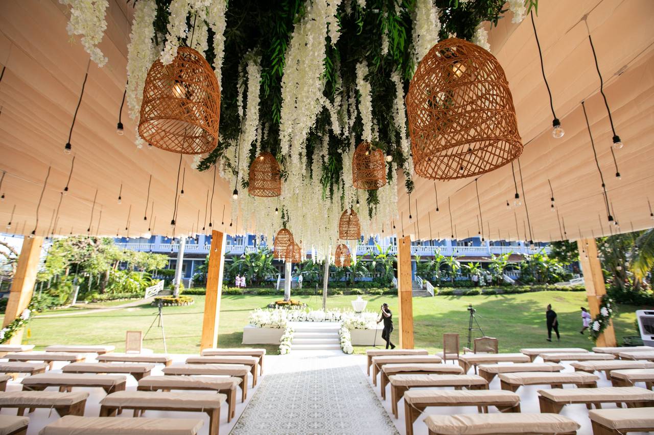 Tai Flora - Reviews, Photos & Deals 2026 - James Hill, JM - WeddingWire