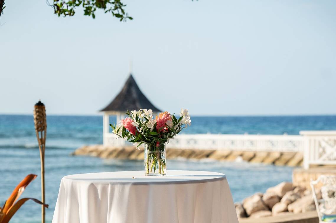 Tai Flora - Reviews, Photos & Deals 2026 - James Hill, JM - WeddingWire