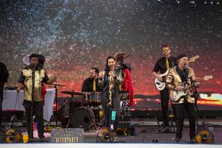 The 10 Best Wedding Bands in Seattle - WeddingWire