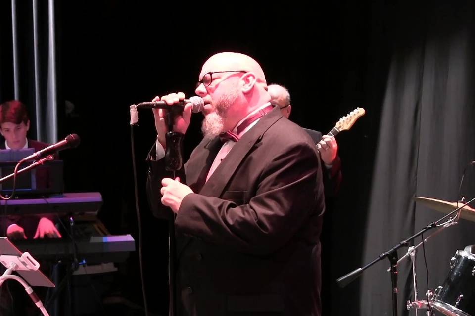 The Cue - Band - Youngstown, OH - WeddingWire