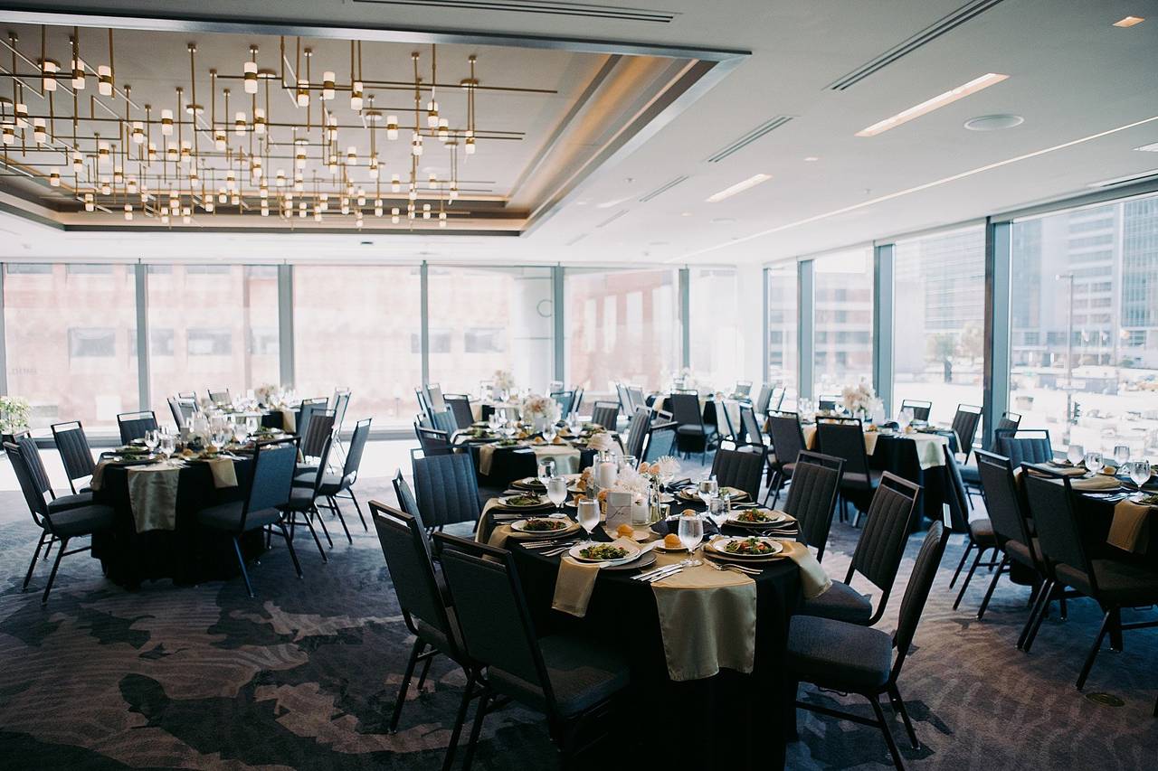 The Farnam, Autograph Collection - Hotel Weddings - Omaha, NE - WeddingWire