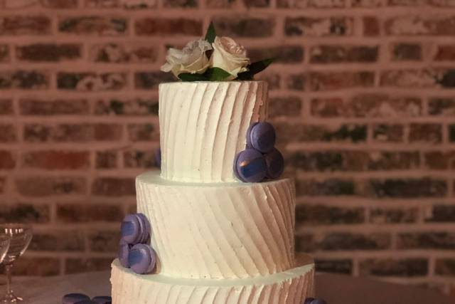 Caro's cakes - Wedding Cakes - Houma, LA - WeddingWire