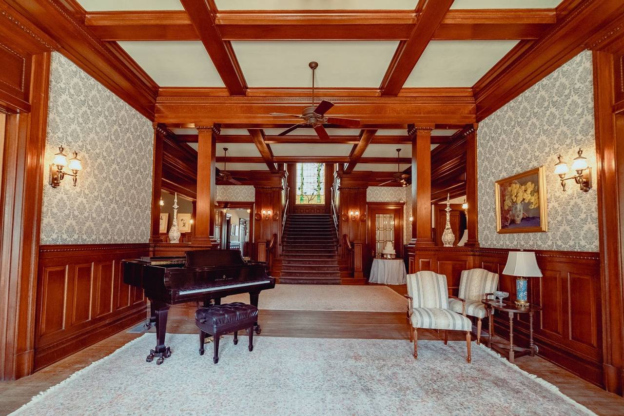 Alexander Mansion - Reviews, Photos & Deals 2026 - Dallas, TX - WeddingWire
