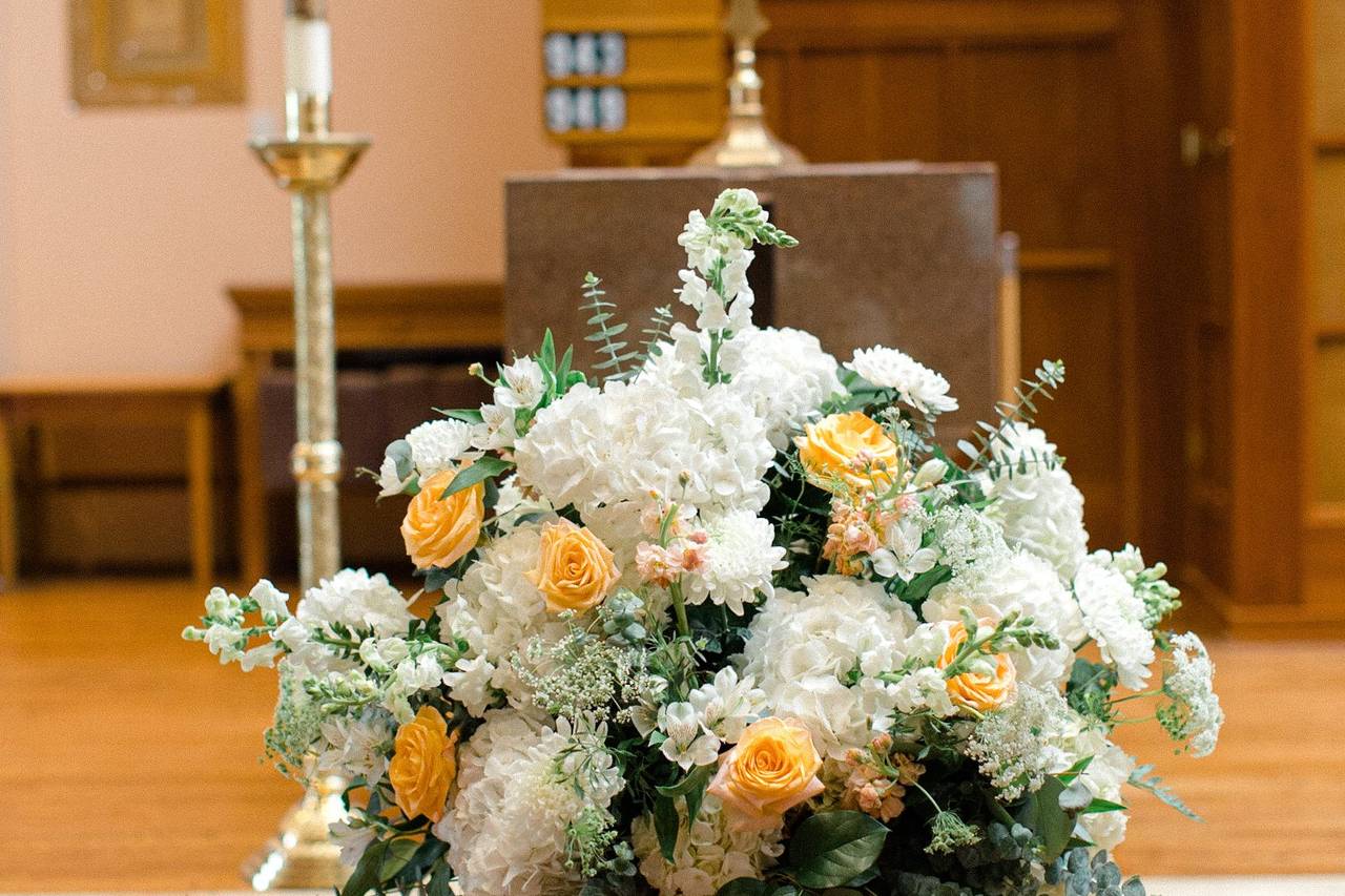 Flowers by Danielle, LLC - Reviews, Photos & Deals 2026 - Trumbull, CT ...