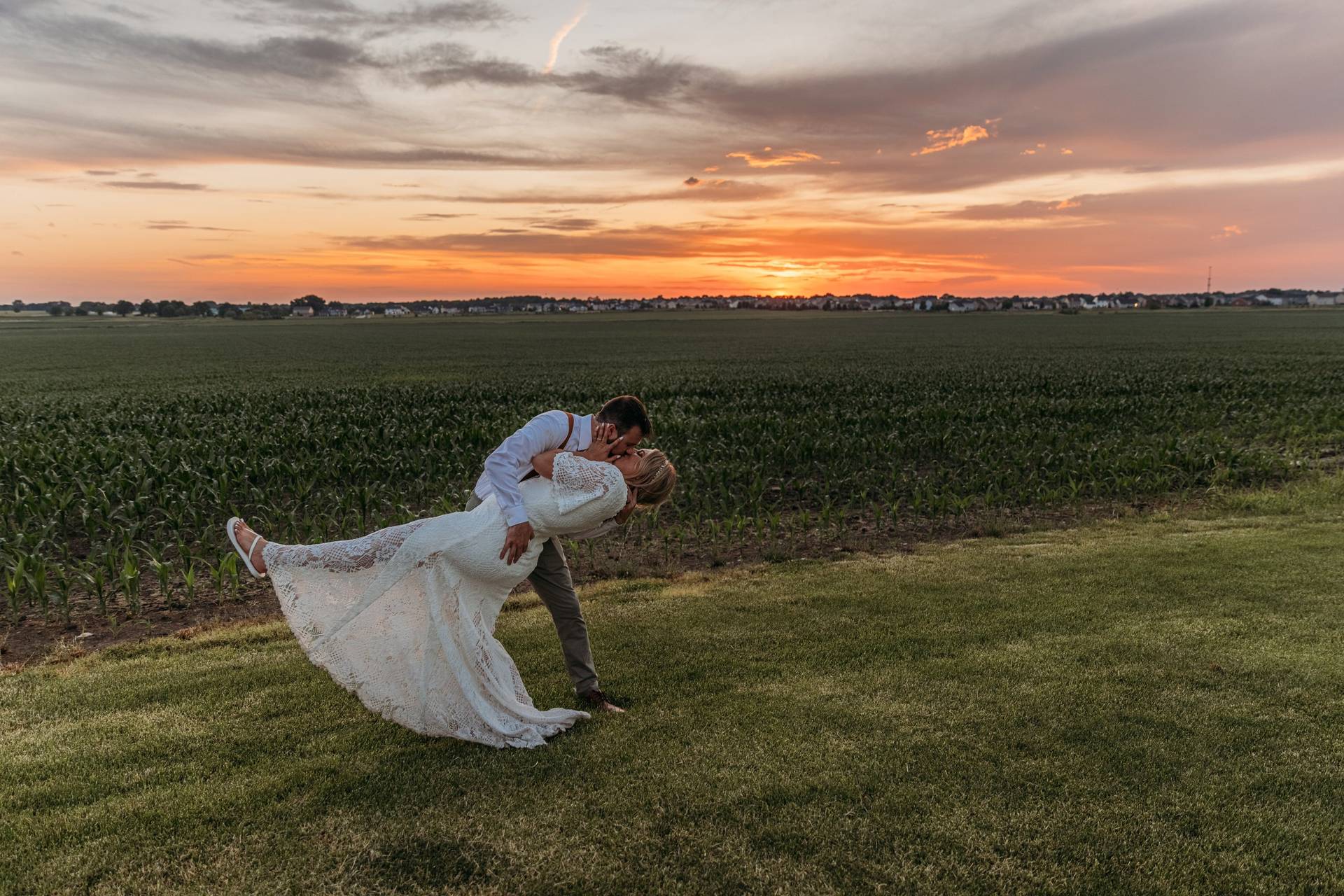 Venue 5126 Barn Farm Weddings Oswego Il Weddingwire