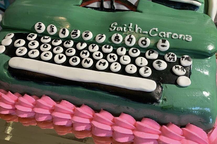 Howdy Cakes LLC - Wedding Cake - Albuquerque, NM - WeddingWire