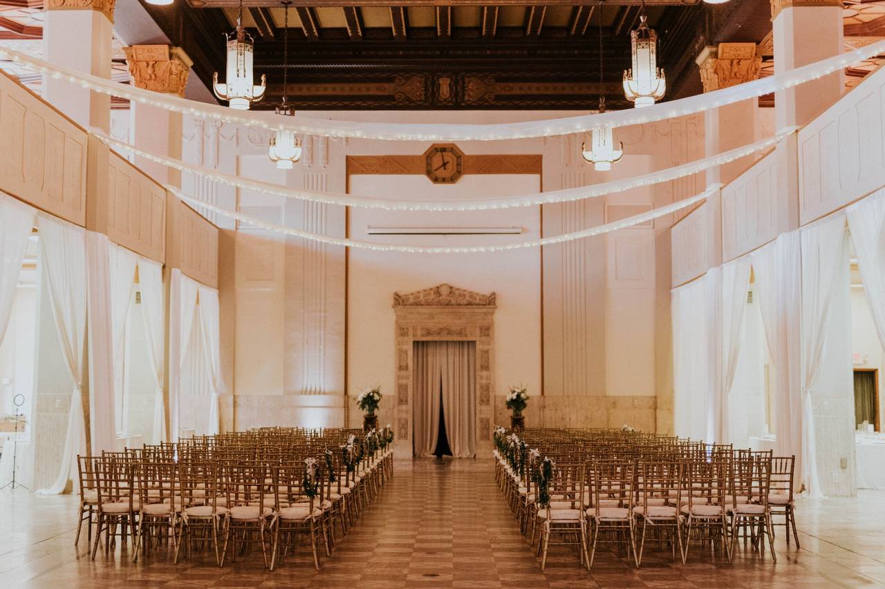 The Gillespie - Reviews, Photos & Deals 2026 - Louisville, KY - WeddingWire