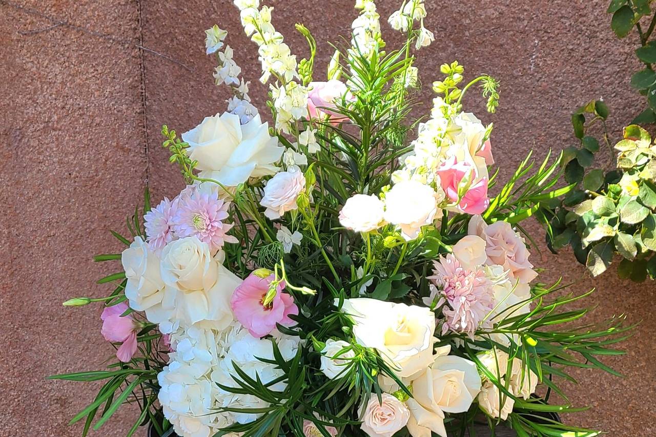 Petal Town Flowers - Flowers - Petaluma, CA - WeddingWire
