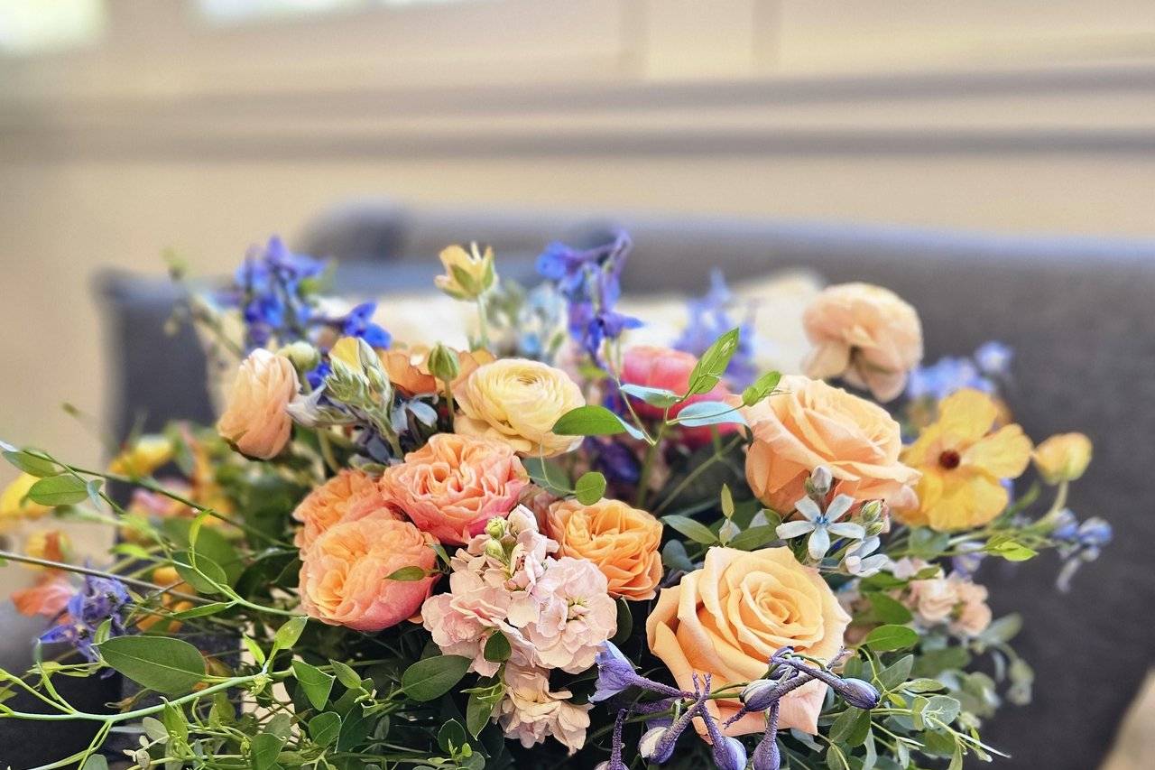 Petal Town Flowers - Wedding Florists - Petaluma, CA - WeddingWire