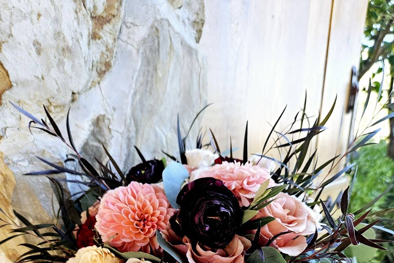 Petal Town Flowers - Wedding Florists - Petaluma, CA - WeddingWire
