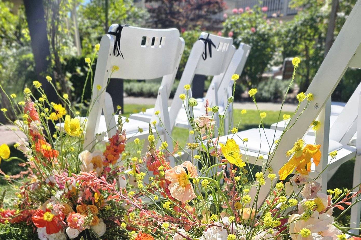 Petal Town Flowers - Wedding Florists - Petaluma, CA - WeddingWire