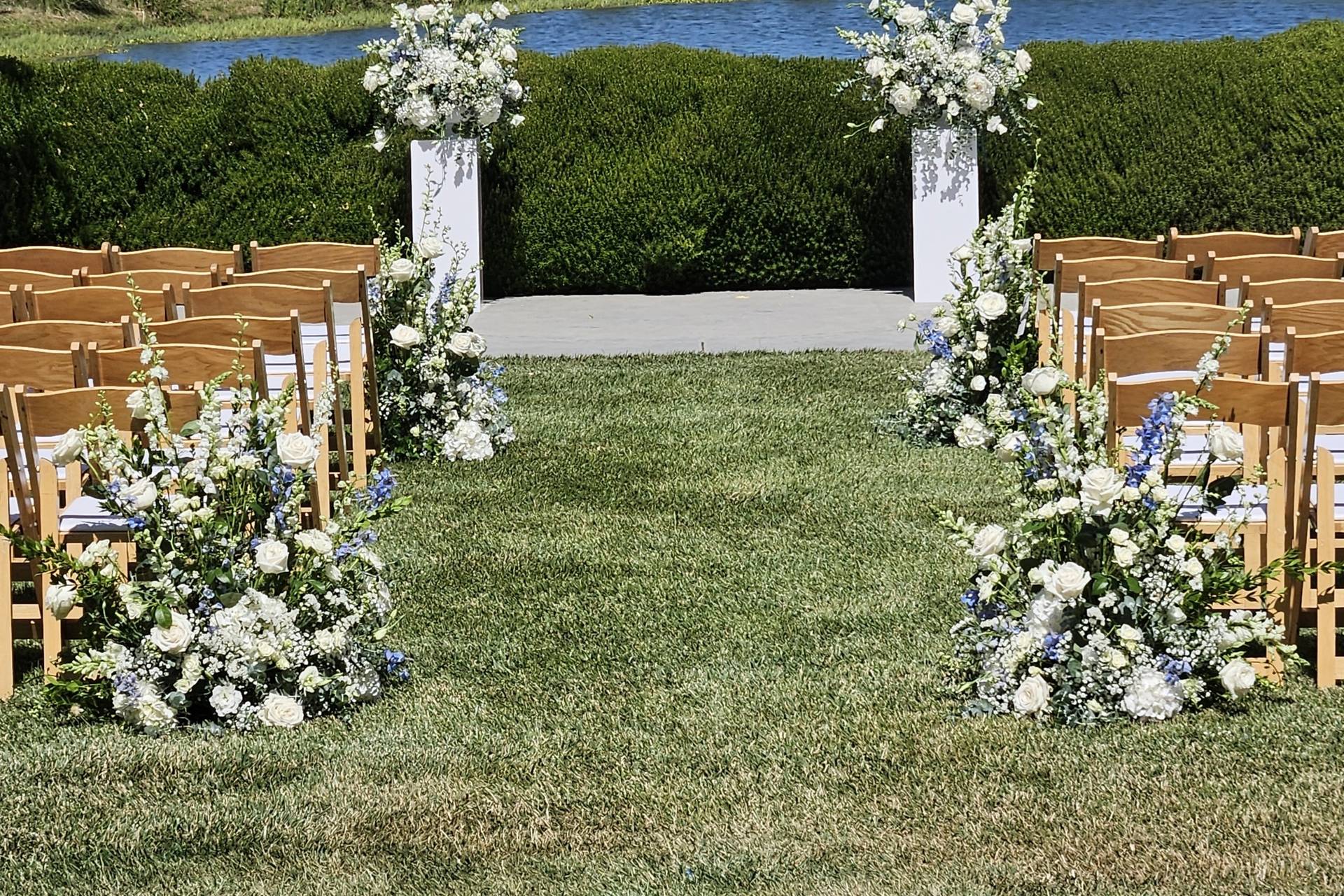 Petal Town Flowers - Wedding Florists - Petaluma, CA - WeddingWire