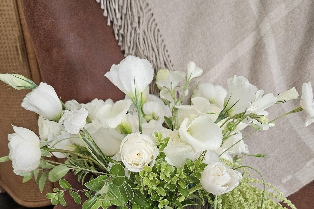 Petal Town Flowers - Wedding Florists - Petaluma, CA - WeddingWire