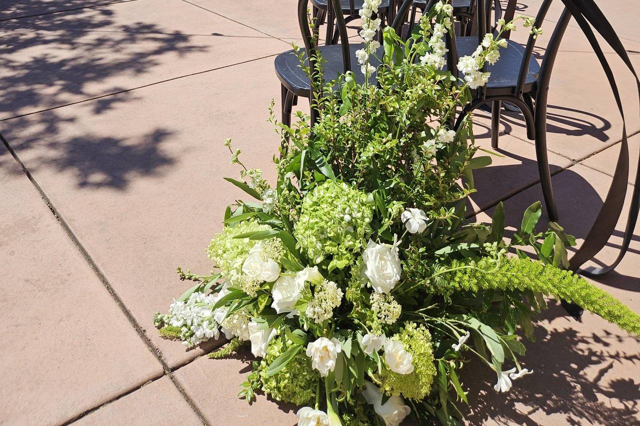 Petal Town Flowers - Wedding Florists - Petaluma, CA - WeddingWire