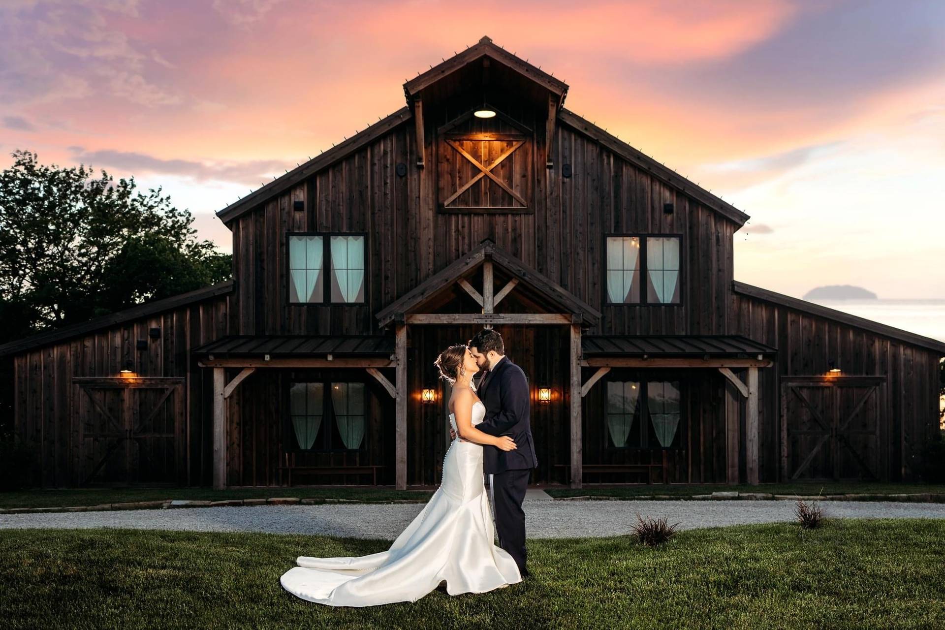 The Pearl at Crawford Farm - Reviews, Photos & Deals 2026 - Hamilton ...