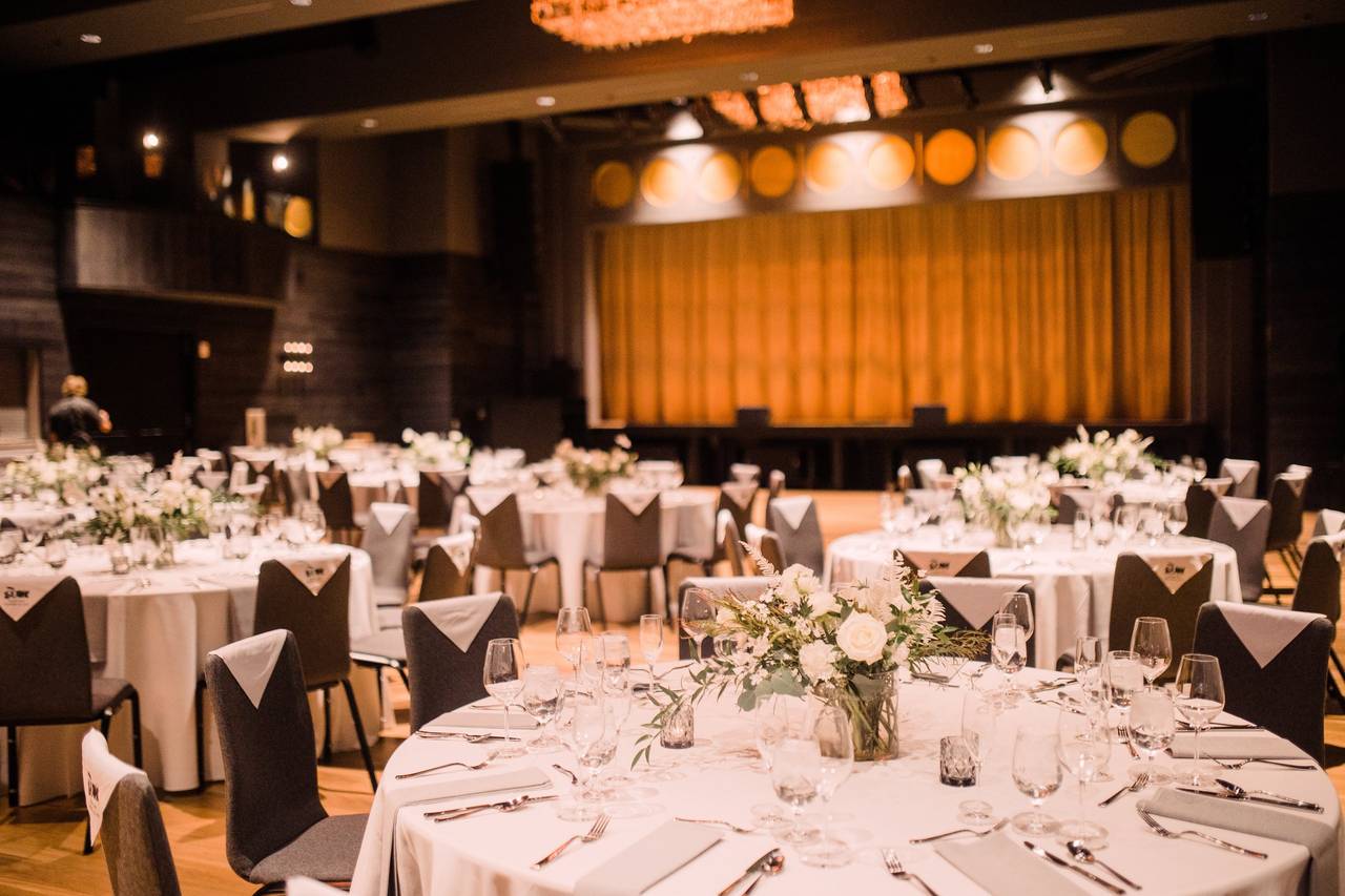 Kimpton Armory Hotel Bozeman - Reviews, Photos & Deals 2026 - Bozeman ...