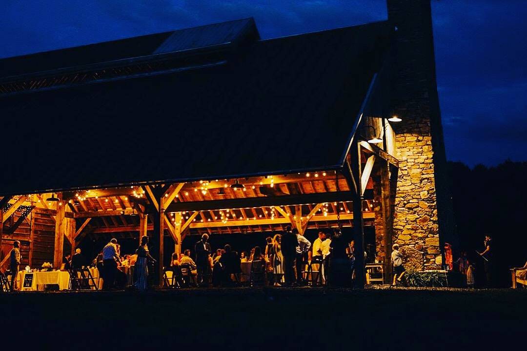 Hemlock Barn on Nettle Knob, LLC - Reviews, Photos & Deals 2026 - West ...