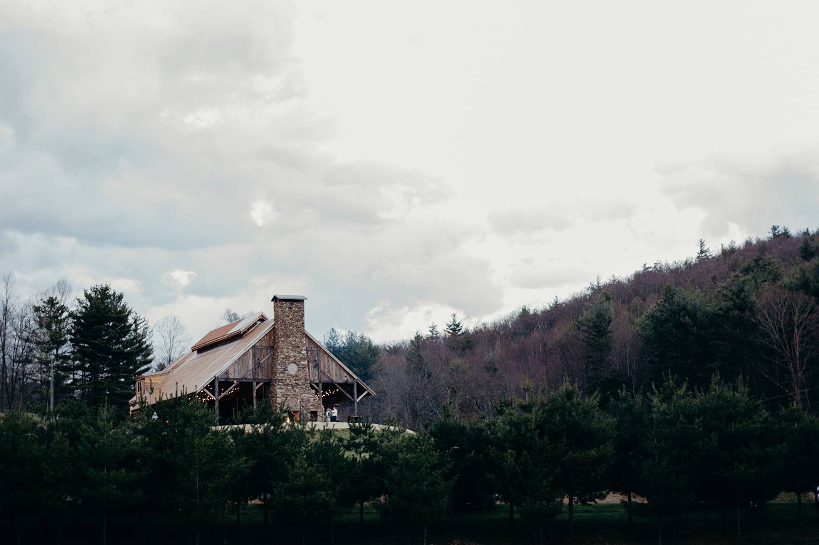 Hemlock Barn on Nettle Knob, LLC - Reviews, Photos & Deals 2026 - West ...
