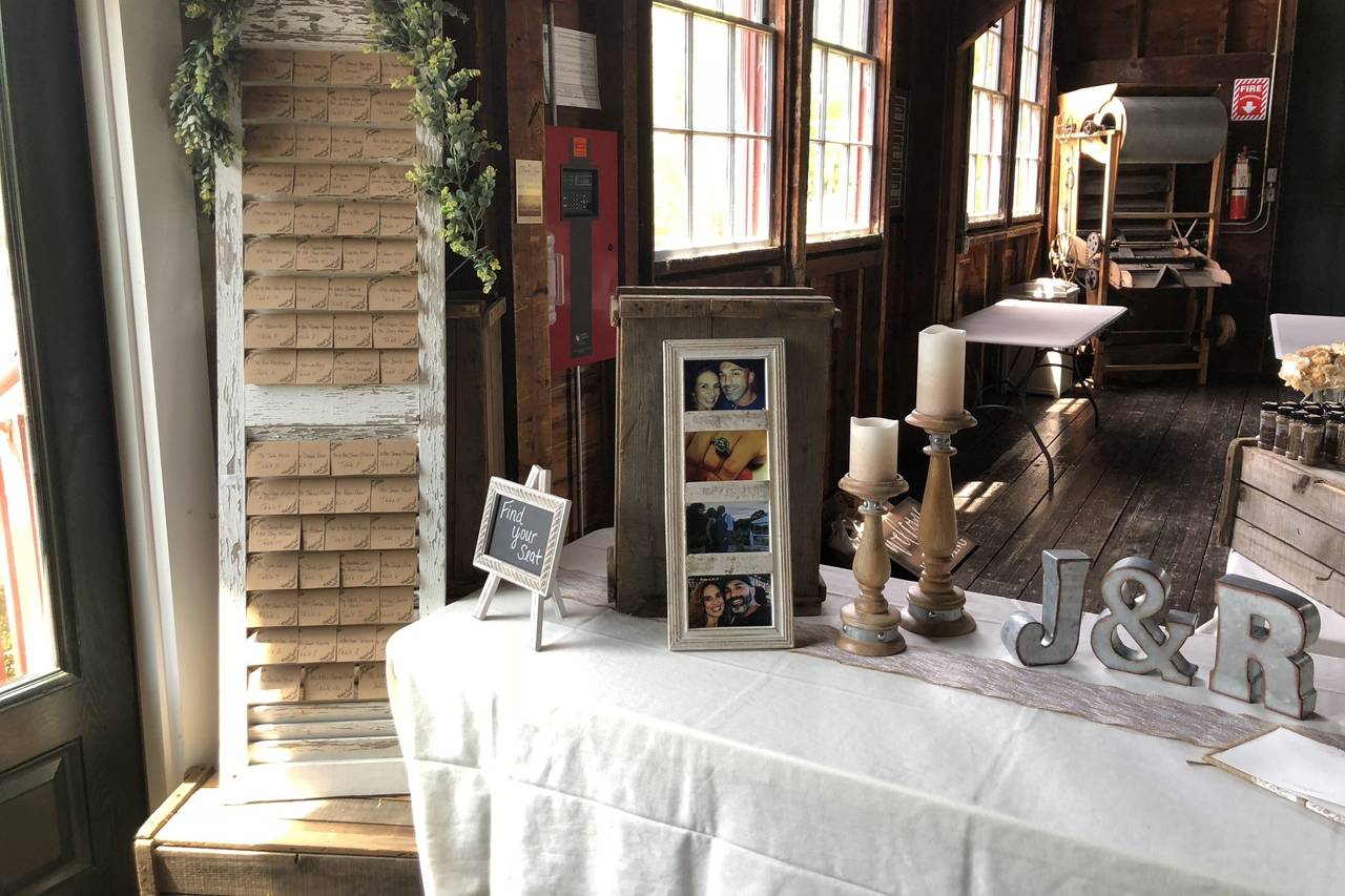 Box Mill Hall - Reviews, Photos & Deals 2026 - Wareham, MA - WeddingWire