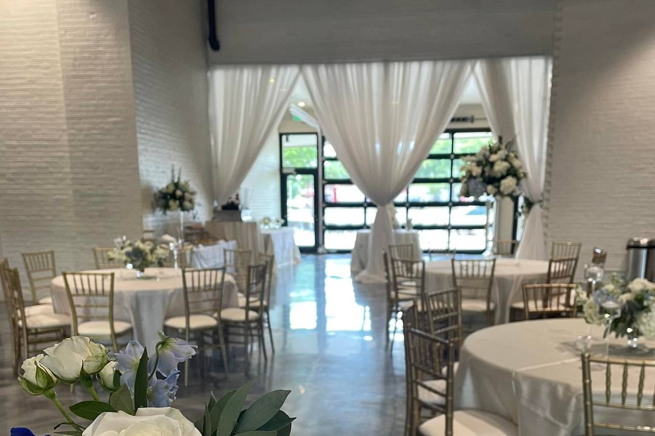 Crown Hall - Reviews, Photos & Deals 2026 - Mobile, AL - WeddingWire