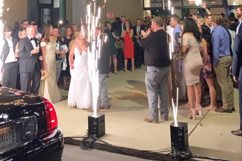 Crown Hall - Venue - Mobile, AL - WeddingWire