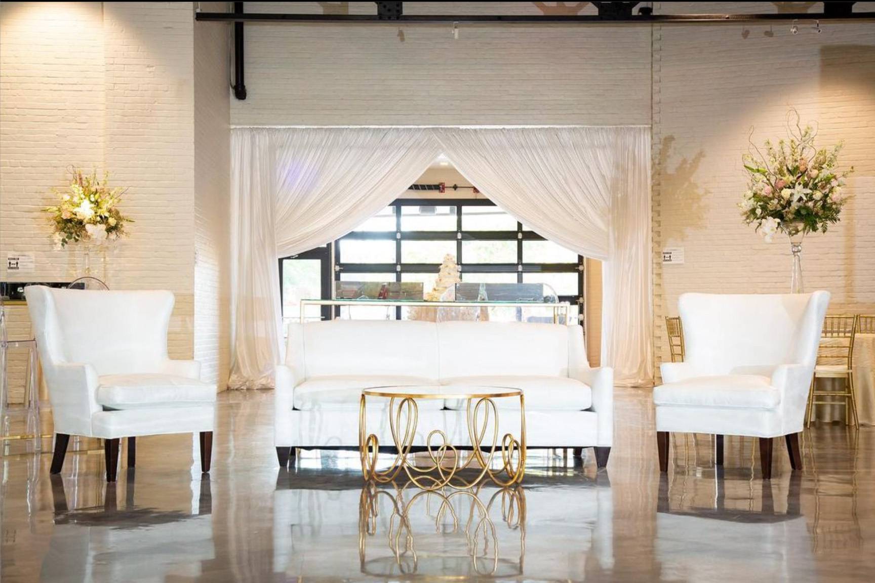 Crown Hall - Reviews, Photos & Deals 2026 - Mobile, AL - WeddingWire