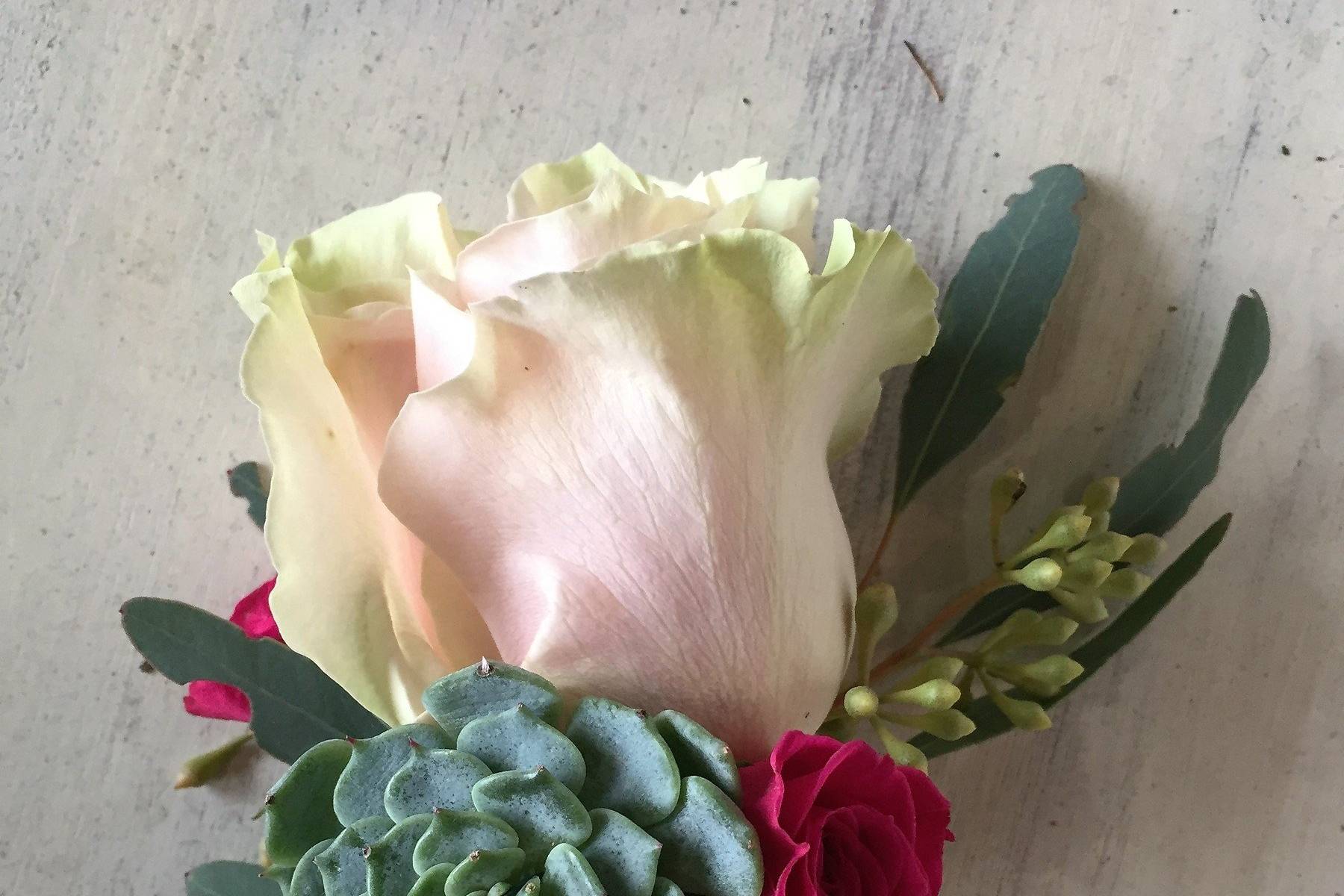 Bokay Florist - Reviews, Photos & Deals 2026 - Indianapolis, IN ...