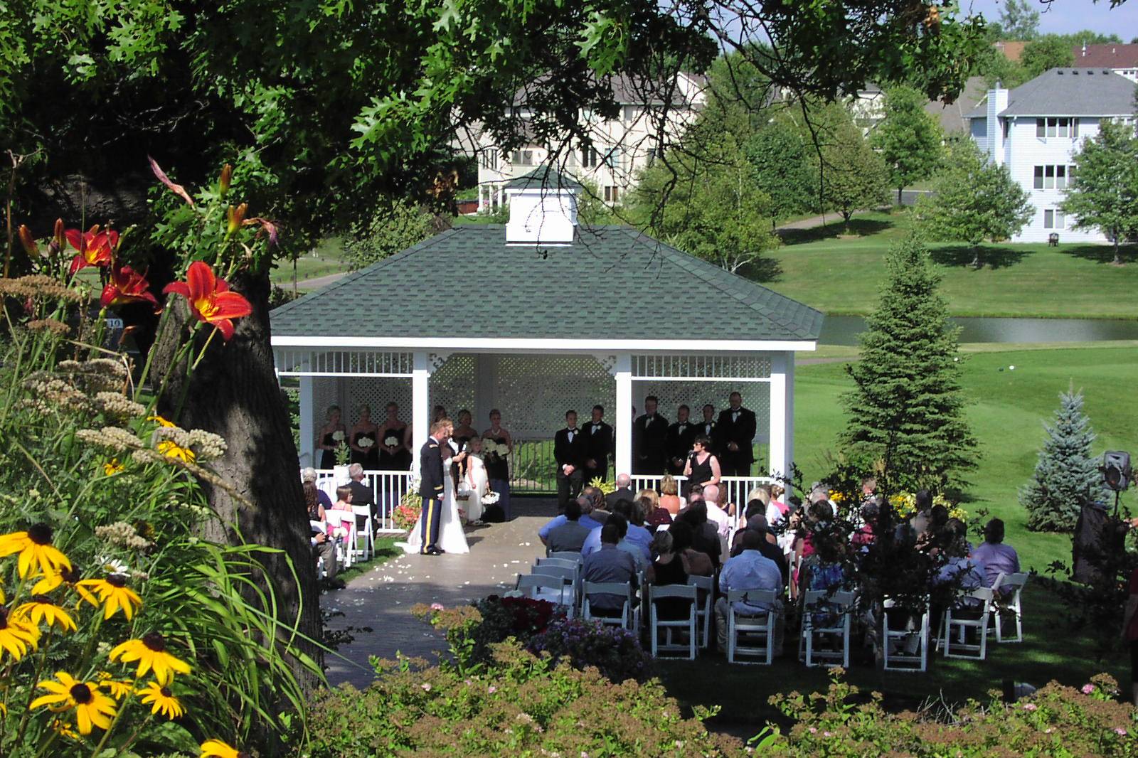 Crystal Lake Golf Club - Country Club Weddings - Lakeville, MN ...