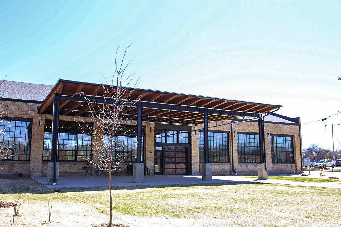 Prairie Springs on Park - Reviews, Photos & Deals 2026 - Milwaukee, WI ...