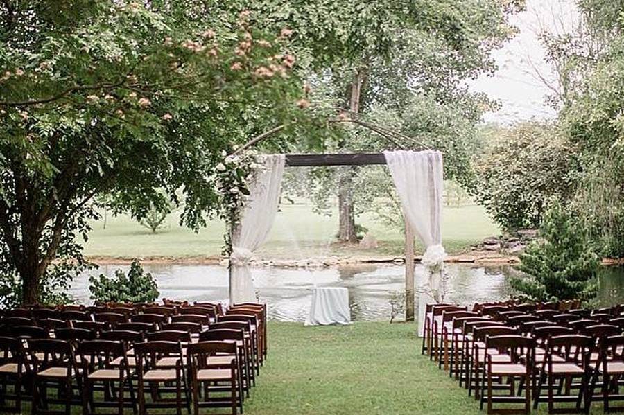 Cheval Manor - Barn & Farm Wedding Venues - Murfreesboro, TN - WeddingWire