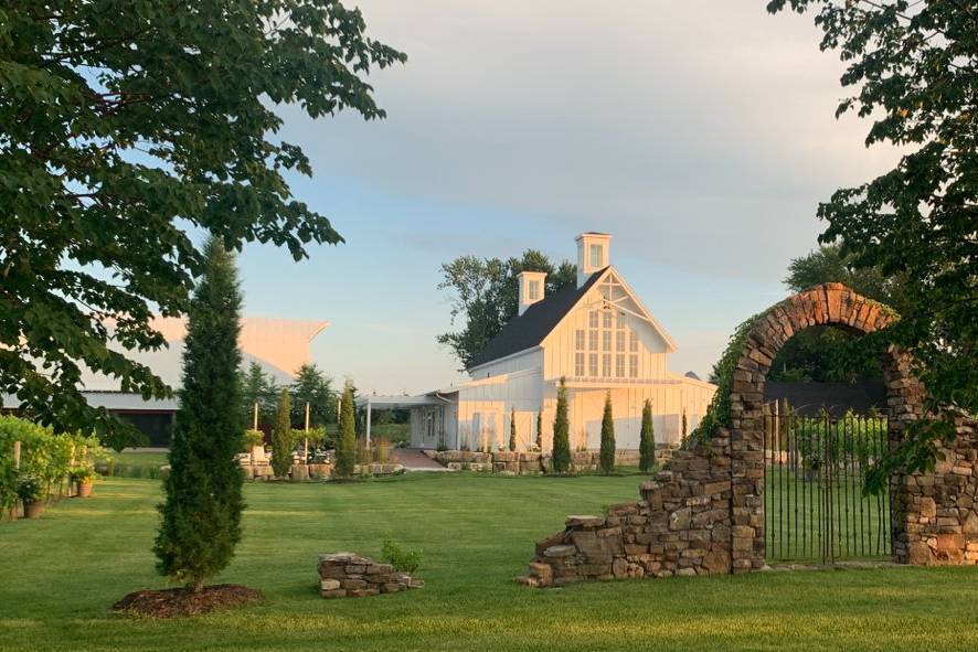 Redeemed Farm - Venue - Scandia, MN - WeddingWire