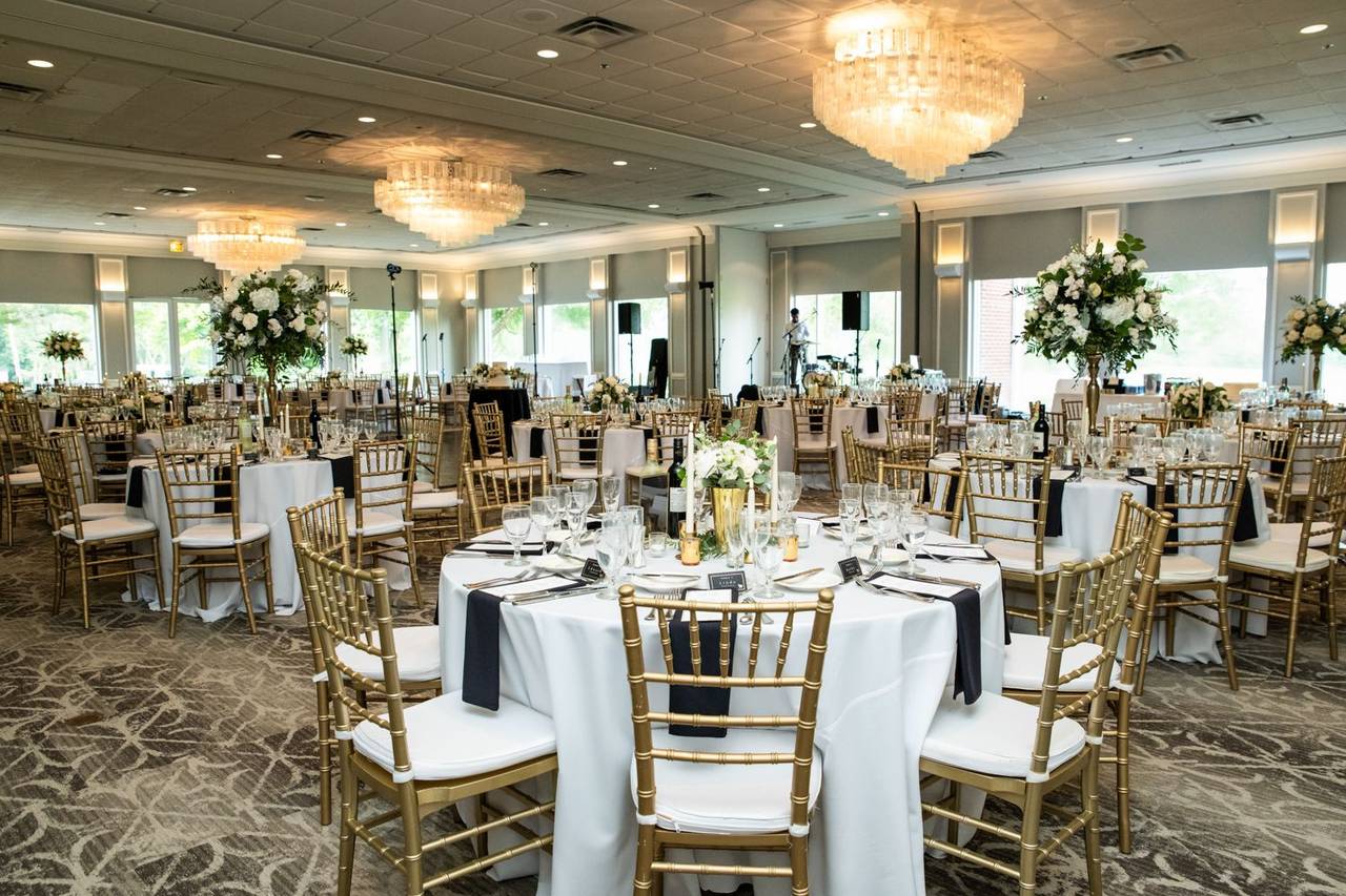 The Grove Country Club - Reviews, Photos & Deals 2026 - Long Grove, IL ...