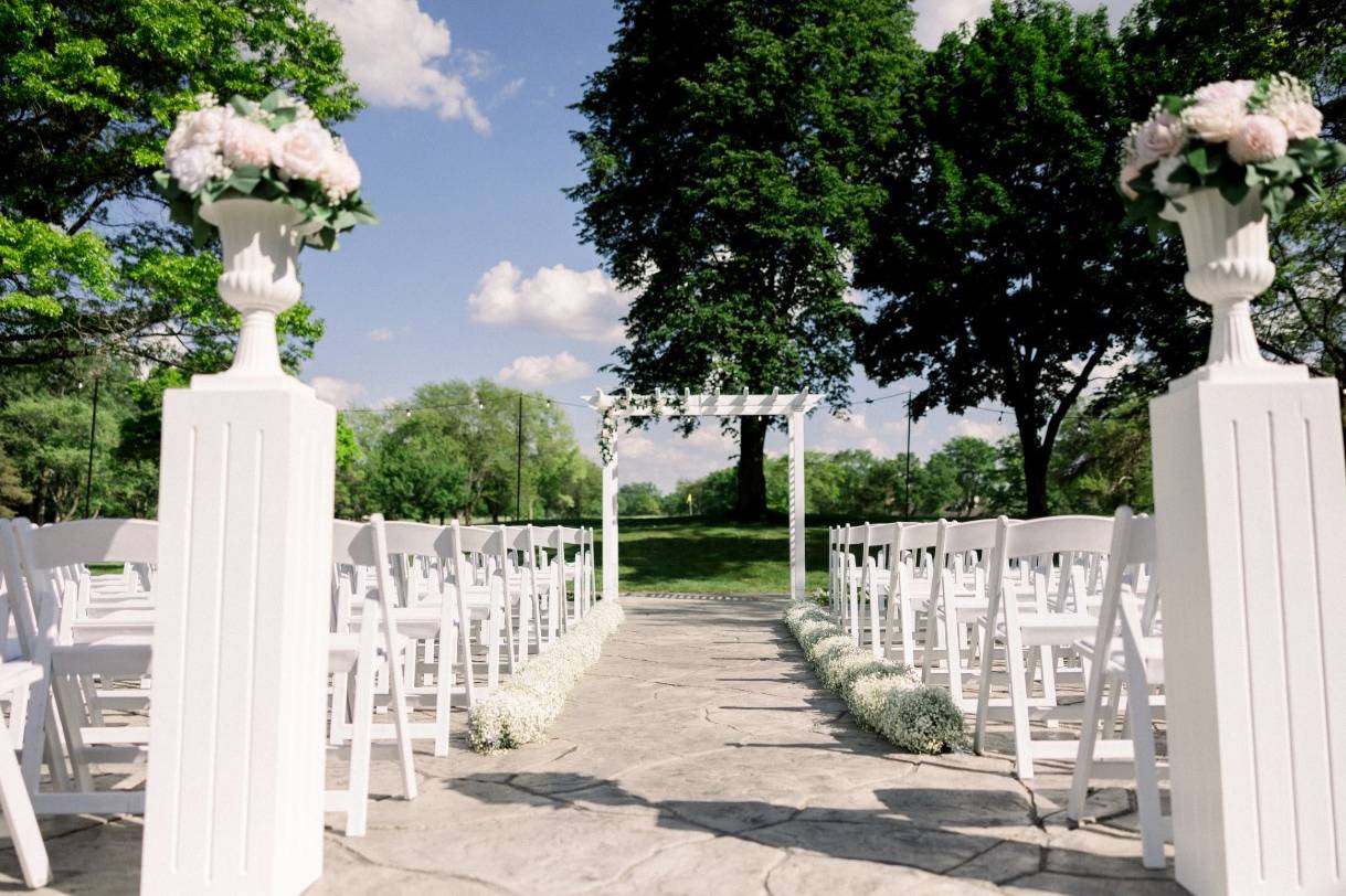 The Grove Country Club - Reviews, Photos & Deals 2026 - Long Grove, IL ...