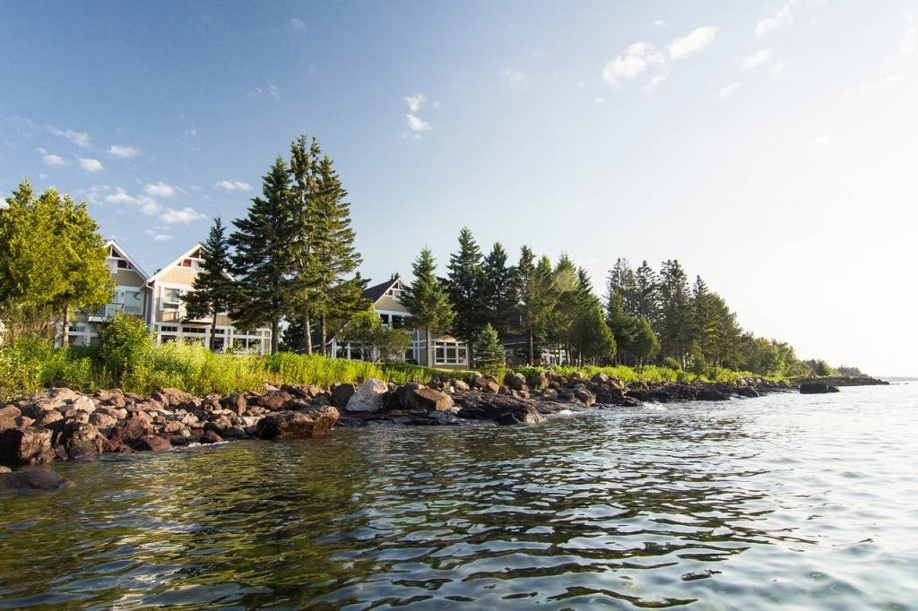 Larsmont Cottages - Reviews, Photos & Deals 2026 - Two Harbors, MN ...