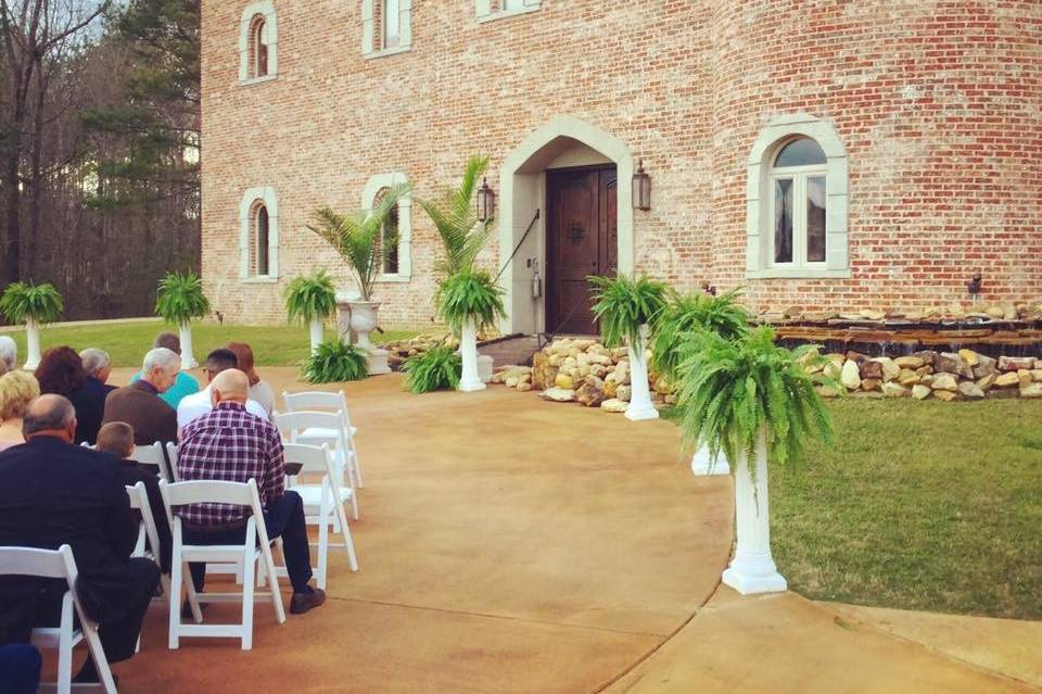 Pierce Castle - Reviews, Photos & Deals 2026 - Decatur, MS - WeddingWire