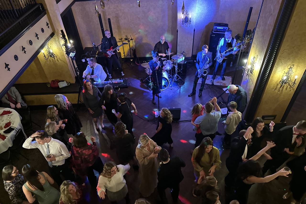Night To Remember - Reviews, Photos & Deals 2026 - Fort Wayne, IN ...