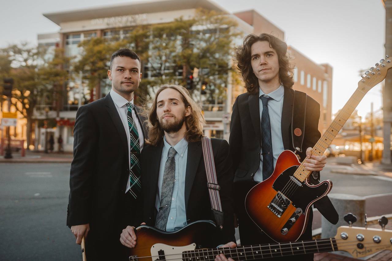 The Best Wedding Music and Live Bands - WeddingWire
