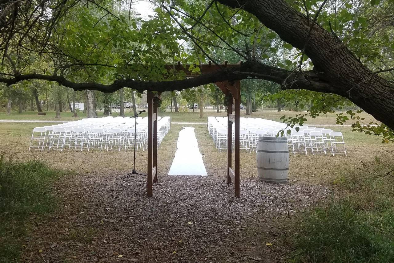 Falconwood Park - Reviews, Photos & Deals 2026 - Bellevue, NE - WeddingWire